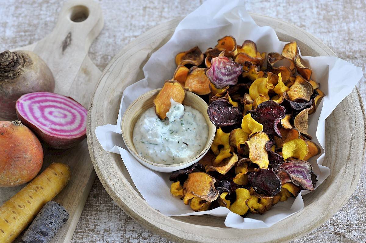 Groentechips met dip van zure room - Dupont